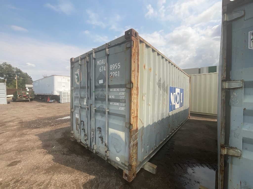 20’ Shipping Storage Containers Grade B wind and water tight - Land ...